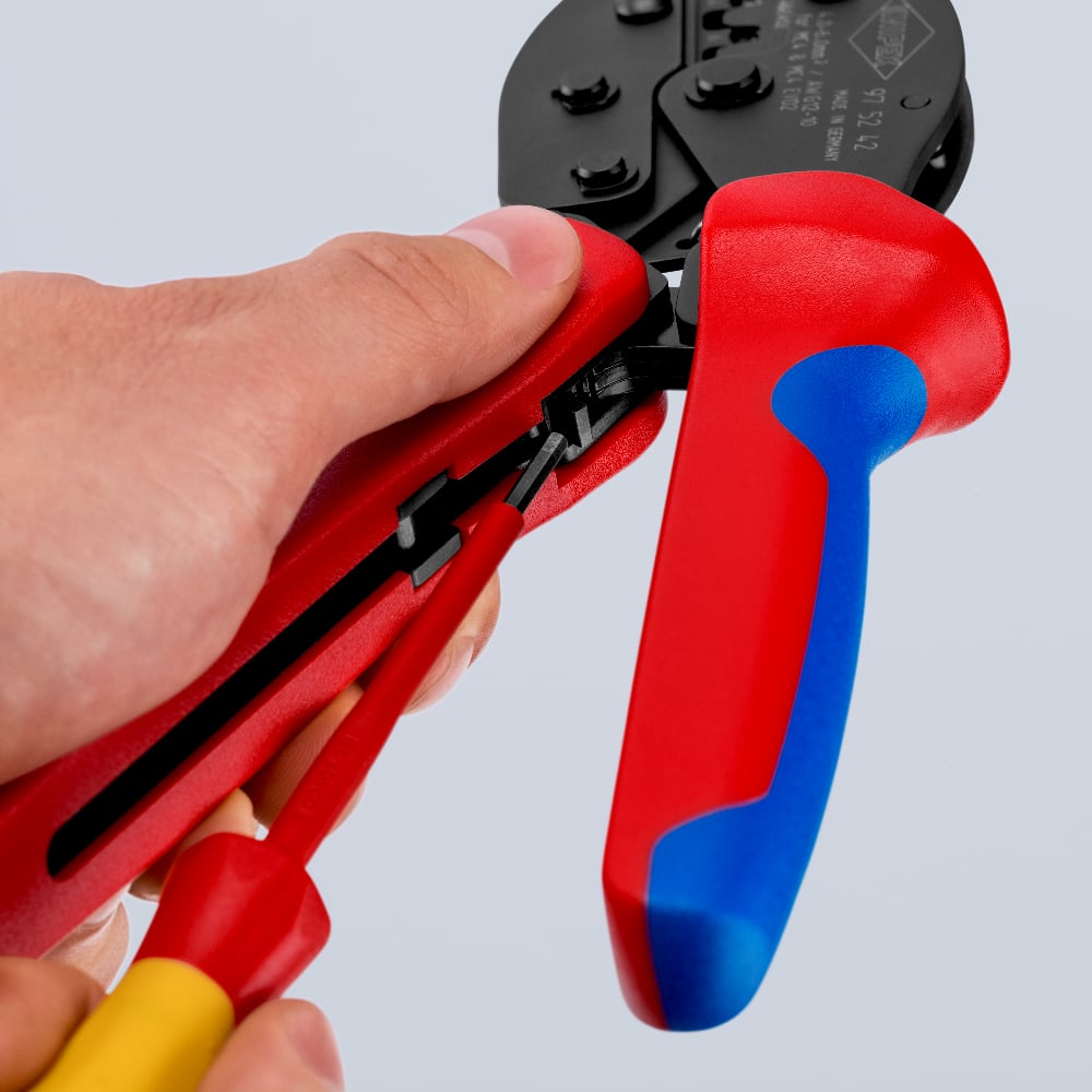 KNIPEX PreciForce® Crimping pliers for MC4®/MC4® EVO 2 connectors | KNIPEX