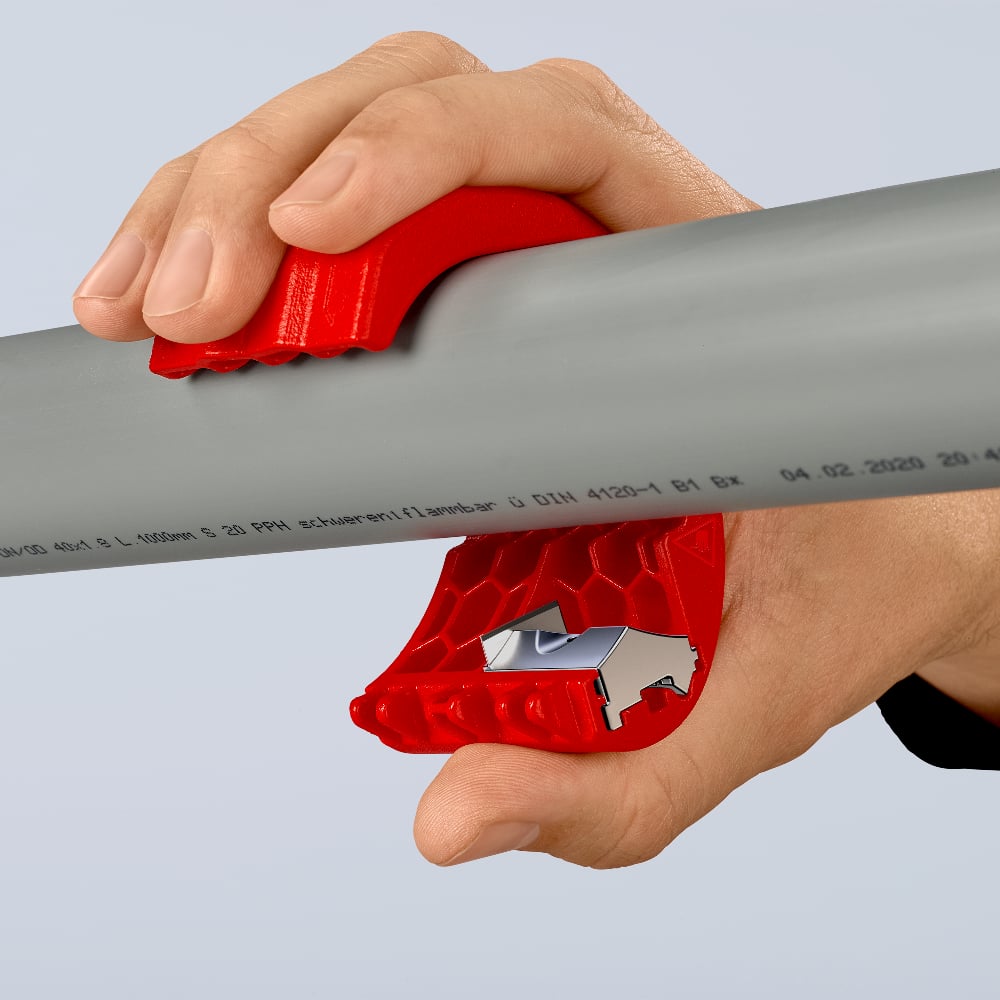 KNIPEX BiX® Cutter for plastic pipes and sealing sleeves | KNIPEX