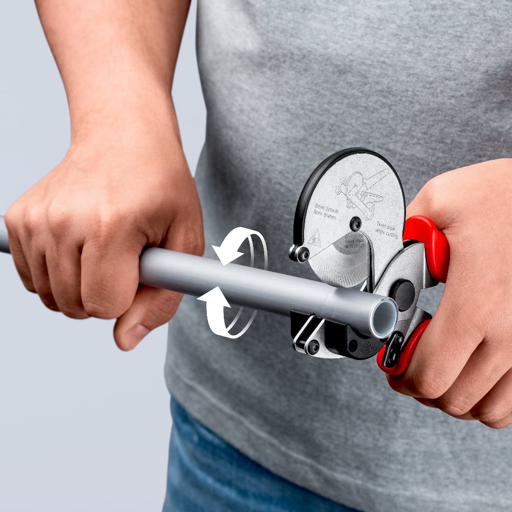 Pipe Cutter For composite and plastic pipes | KNIPEX