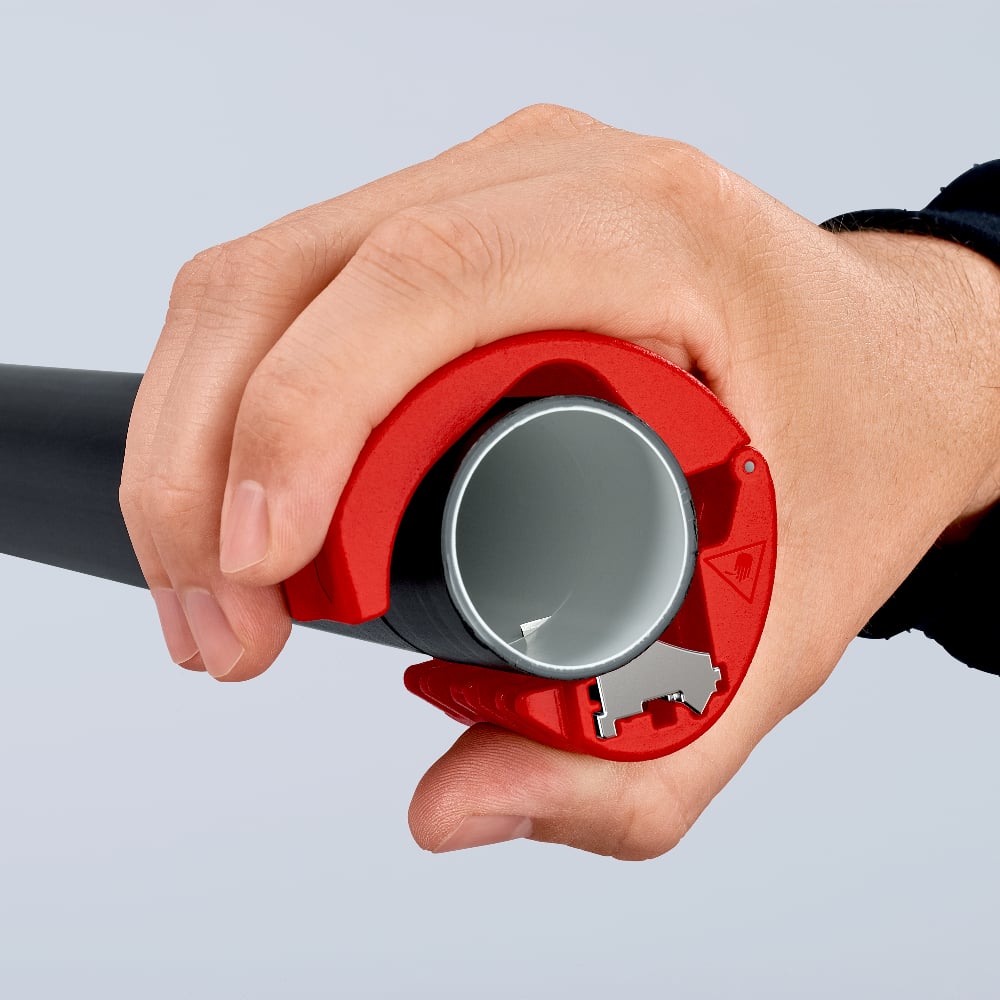 KNIPEX BiX® Cutter for plastic pipes and sealing sleeves | KNIPEX