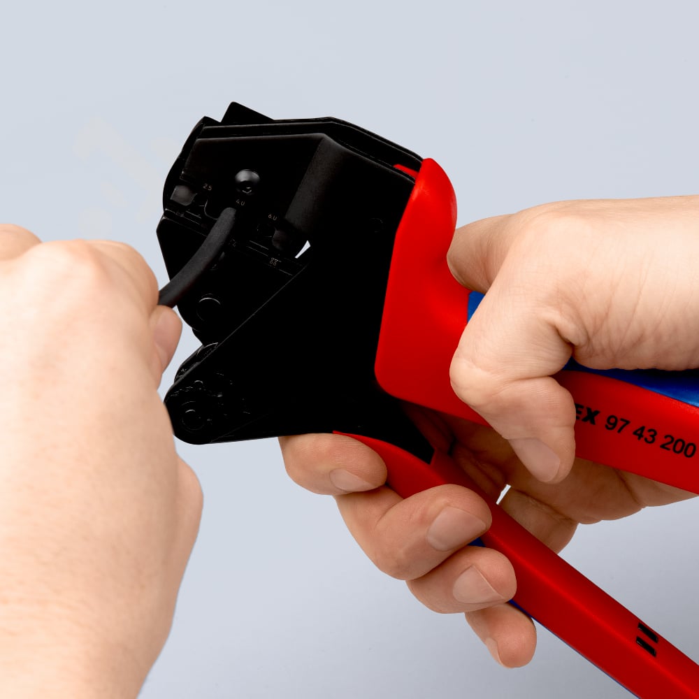 Crimp-Systemzange Für auswechselbare Crimpeinsätze | KNIPEX