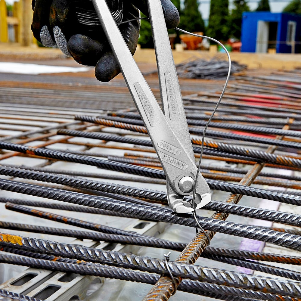 High Leverage Concreters' Nipper High lever transmission | KNIPEX