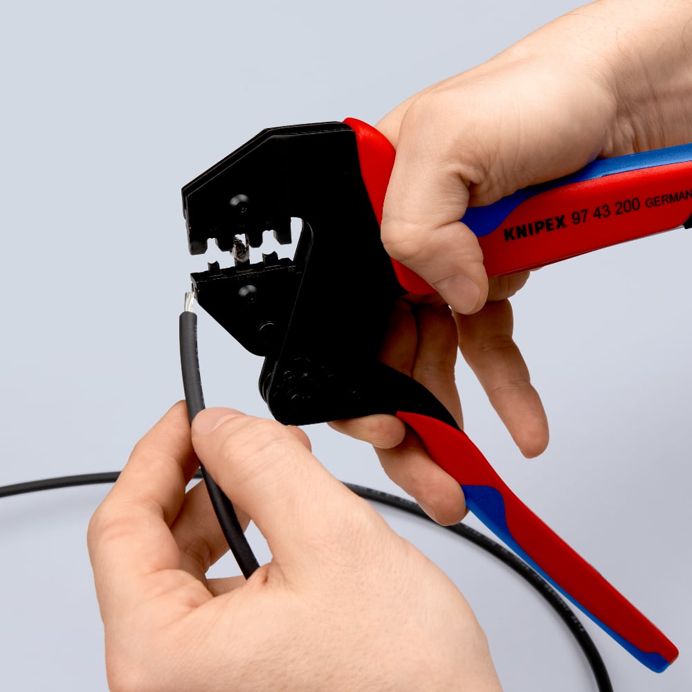 Crimp-Systemzange Für auswechselbare Crimpeinsätze | KNIPEX