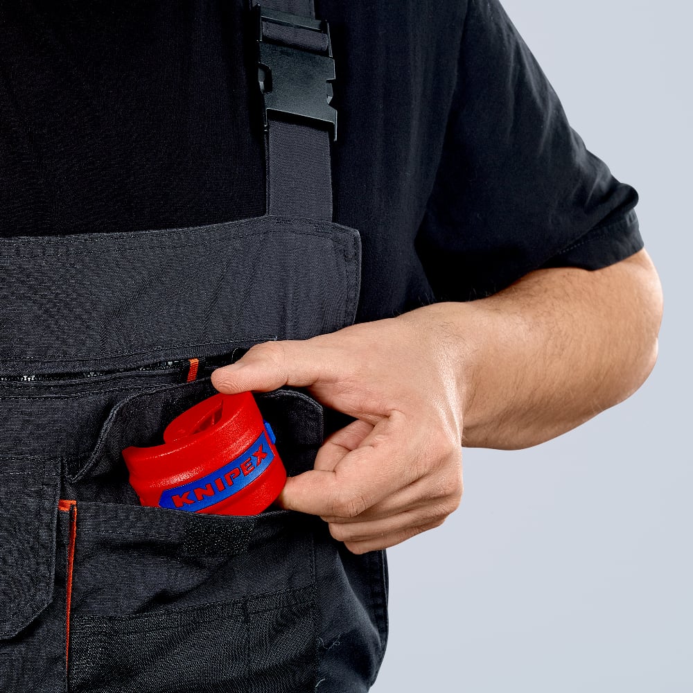 KNIPEX BiX® Cutter for plastic pipes and sealing sleeves | KNIPEX