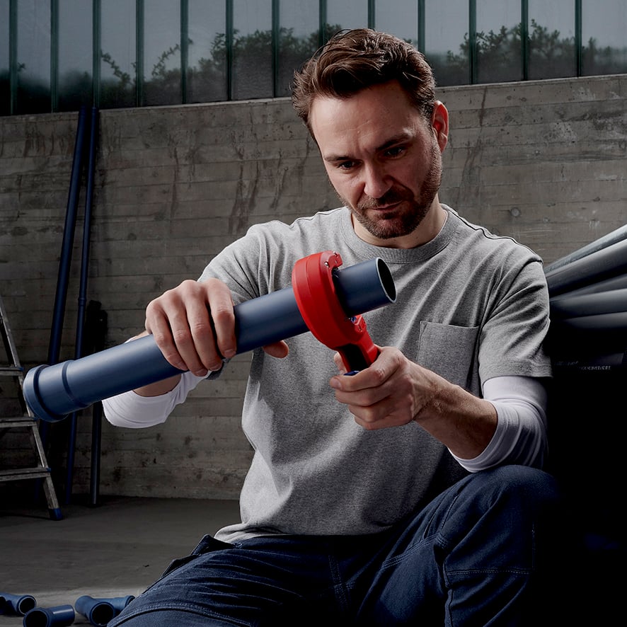 KNIPEX DP50 Pipe cutter for thin-walled plastic drain pipes | KNIPEX