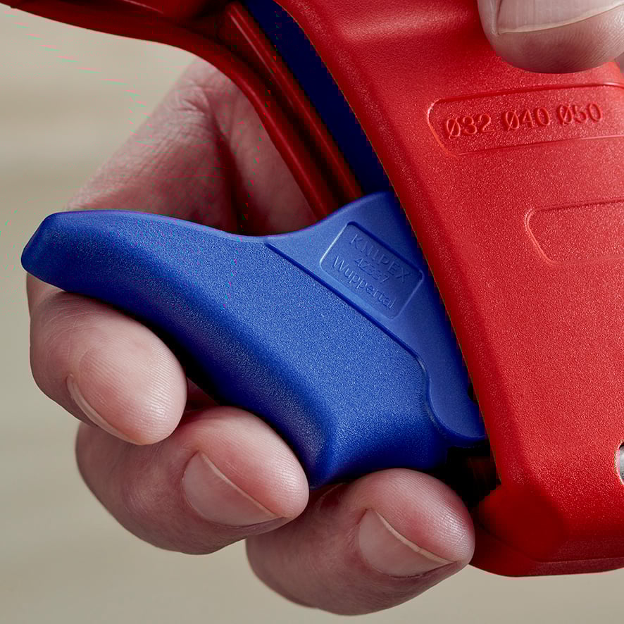 KNIPEX DP50 Pipe Cutter for plastic drain pipes | KNIPEX