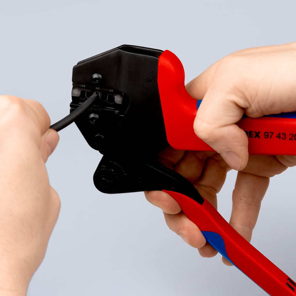 Crimp-Systemzange Für auswechselbare Crimpeinsätze | KNIPEX