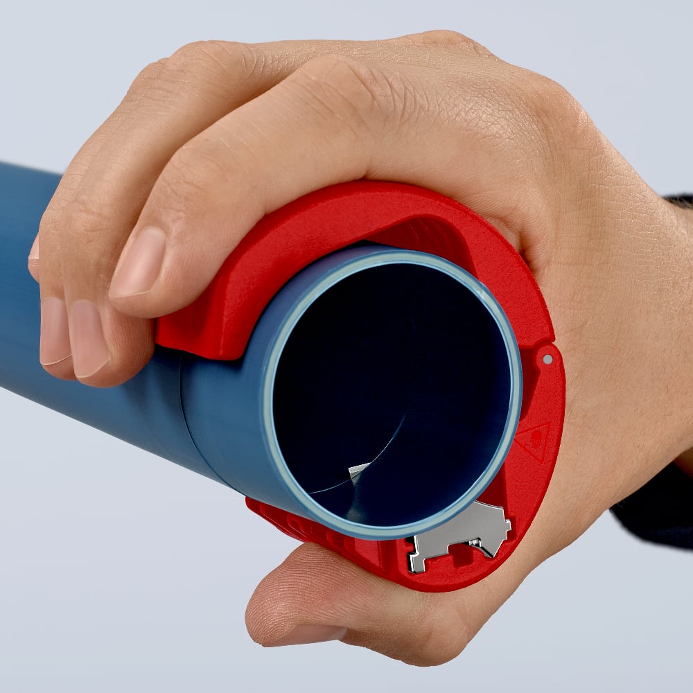 KNIPEX BiX® Cutter for plastic pipes and sealing sleeves | KNIPEX