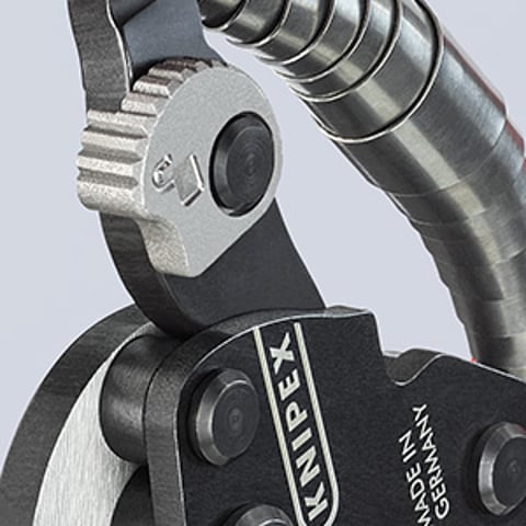 Wire Rope Cutter Also for high-strength wire rope | KNIPEX